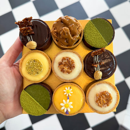 Bloomsbury Bakers - Singapore Customized Birthday/Wedding Cakes