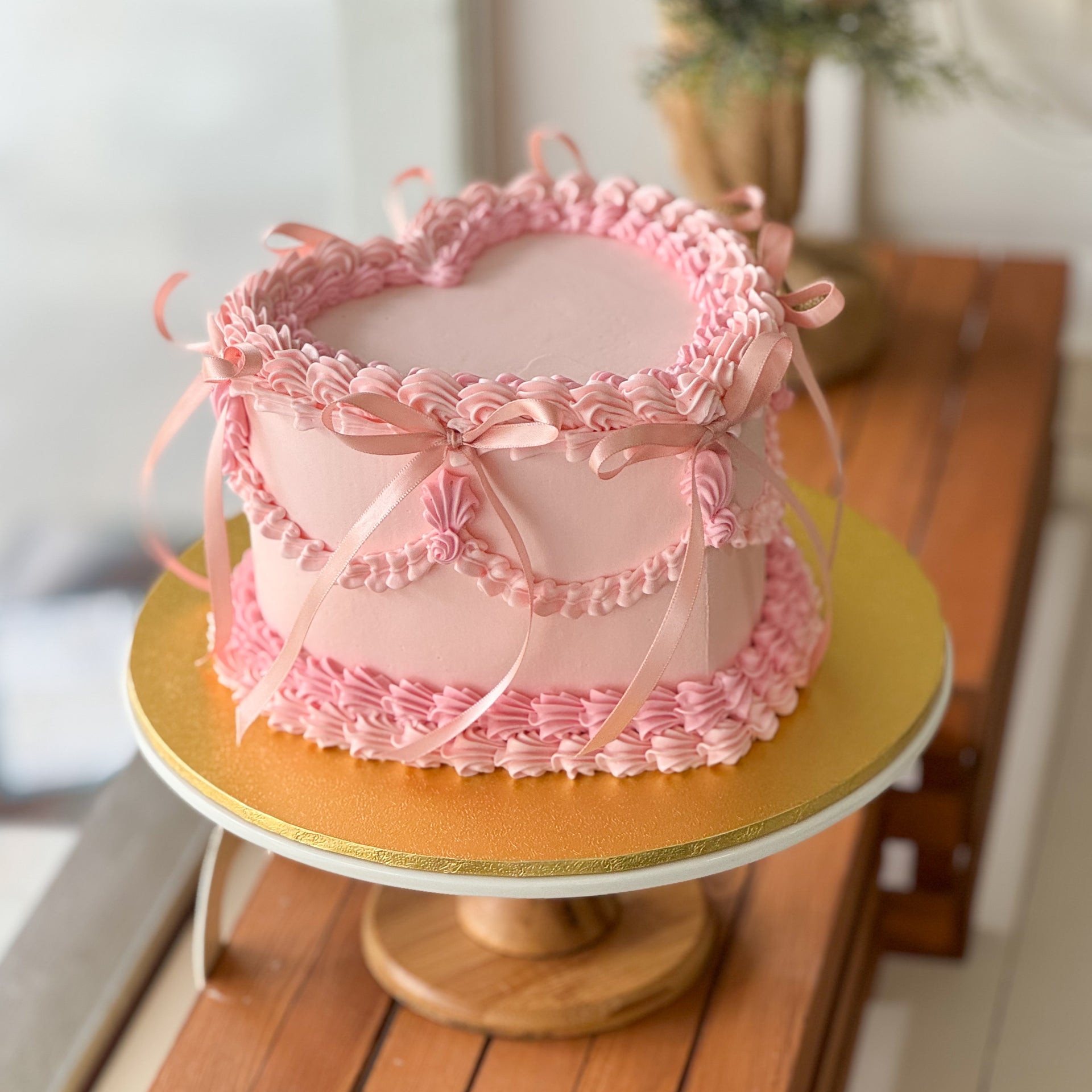 Heart Shaped Vintage Ribbon Cake – Bloomsbury Bakers