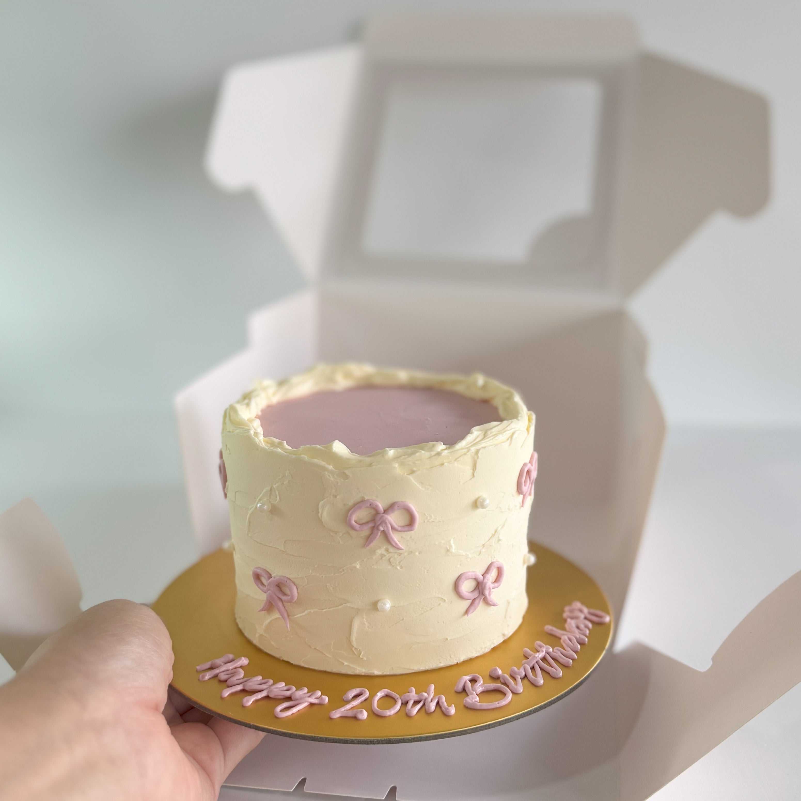 Pastel Ribbon Cake – Bloomsbury Bakers
